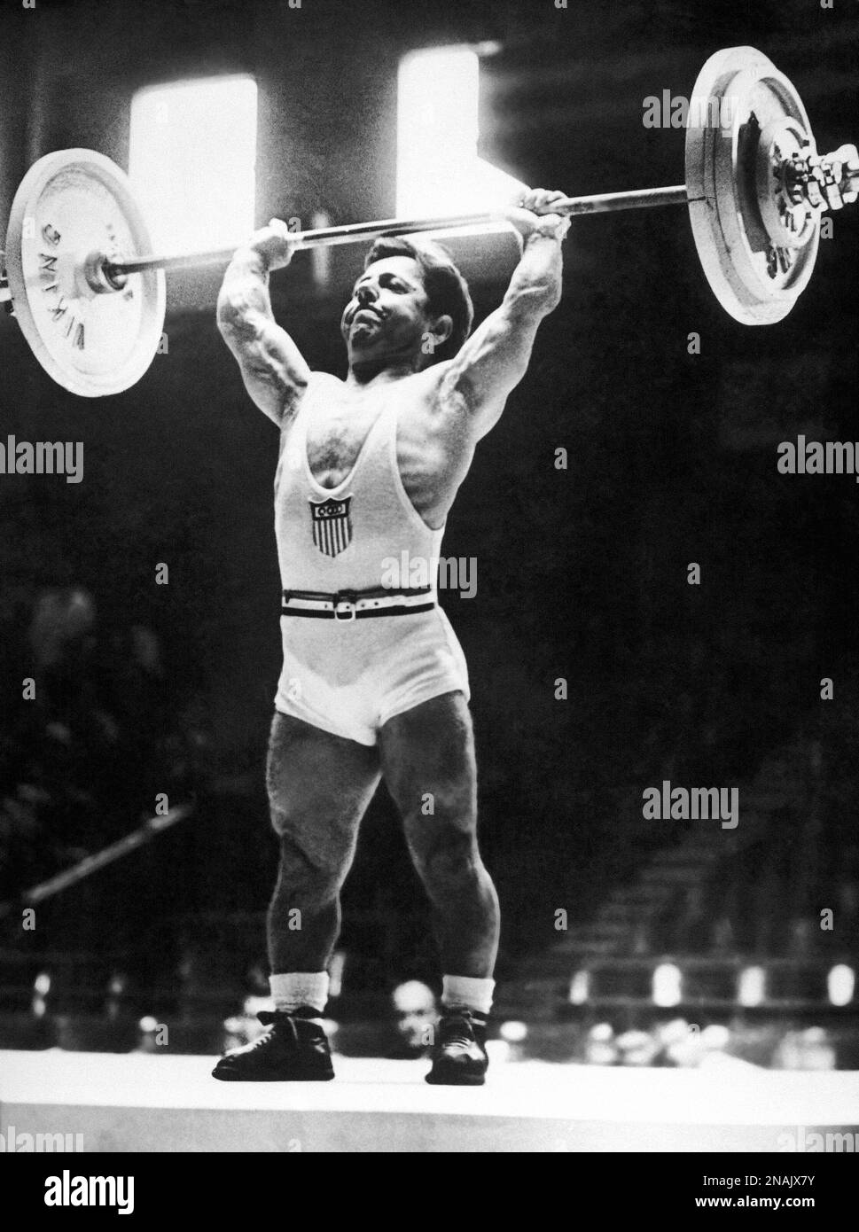 US athlete Joseph "Joe" de Pietro, lifts 105 kilogram to win the gold ...