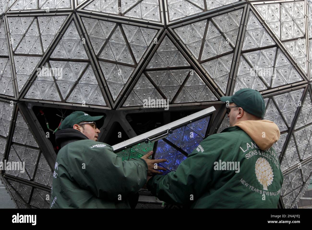 Landmark Signs workers install 288 sparkling new Waterford Crystal ...