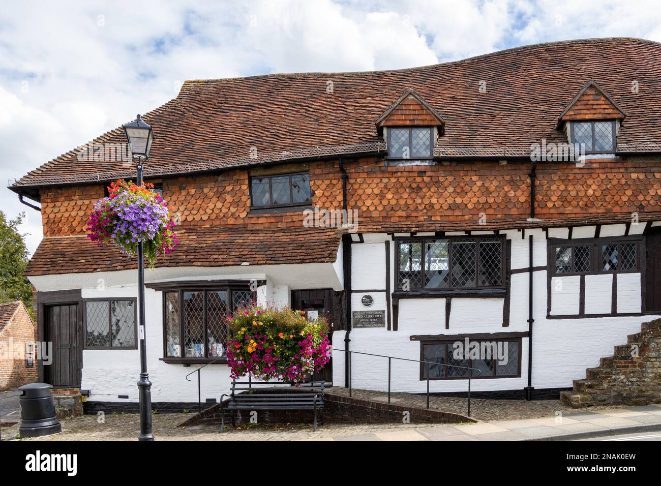 Office building west sussex hi-res stock photography and images - Alamy