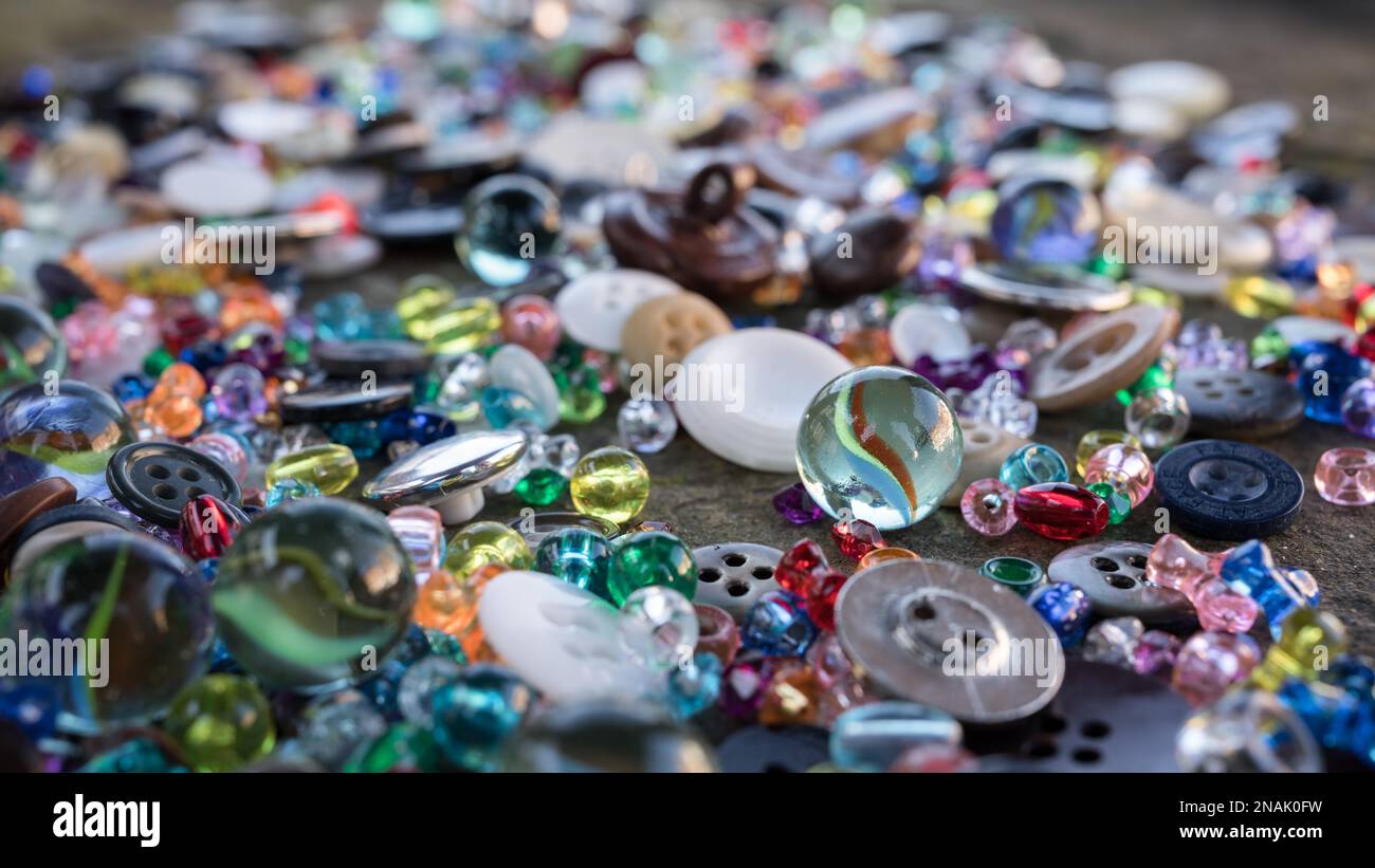 Colorful buttons beads hi-res stock photography and images - Alamy