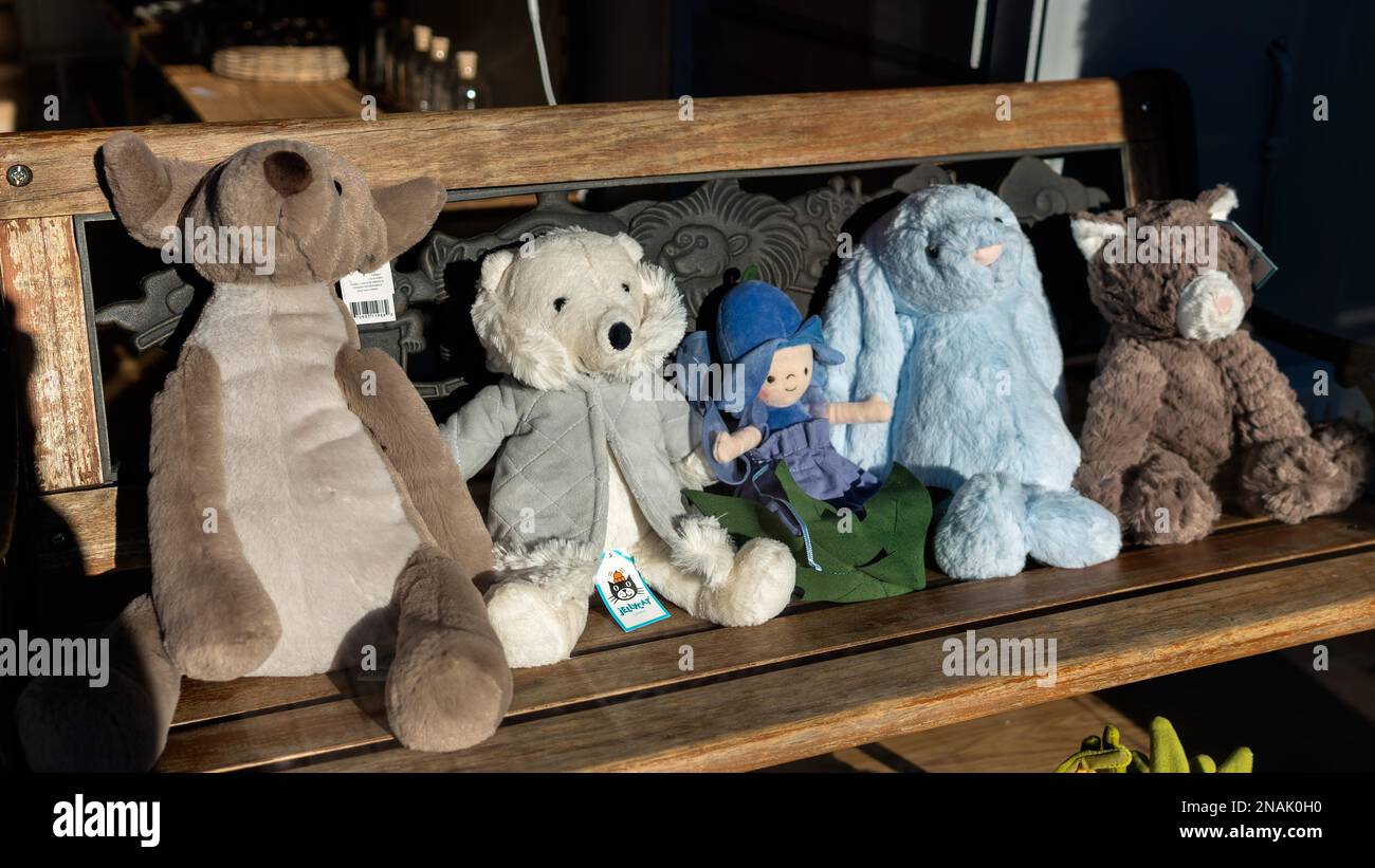 Fluffy toys hi-res stock photography and images - Alamy