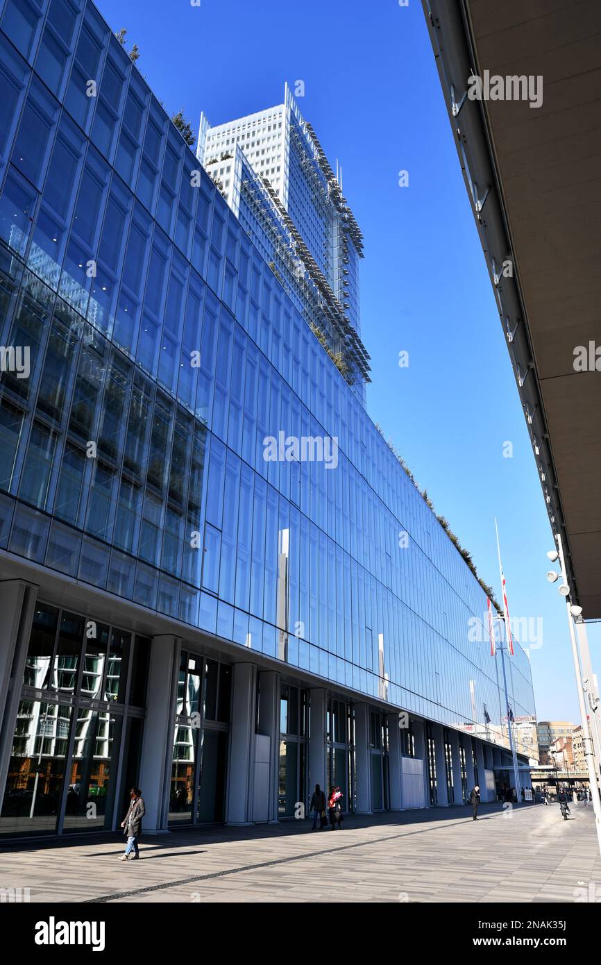 Palais de Justice - TGI de Paris by Renzo Piano architect - Paris 17 ...