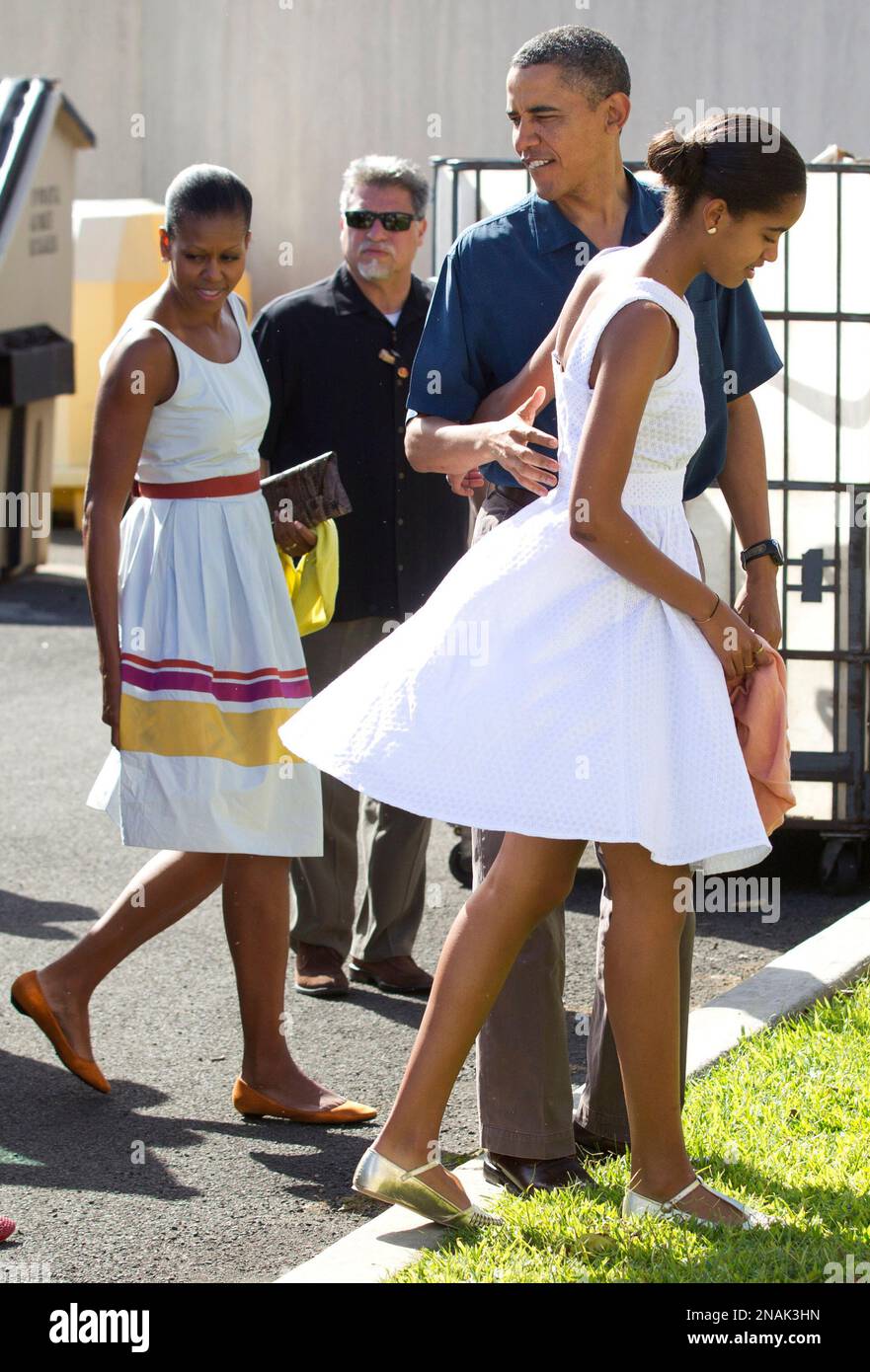 President Barack Obama, second from right, first lady Michelle Obama ...