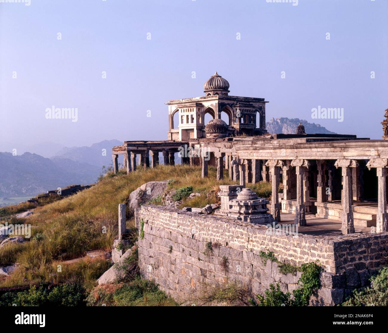13th century Krishna temple and Darbar hall in Rajagiri fort, Gingee ...