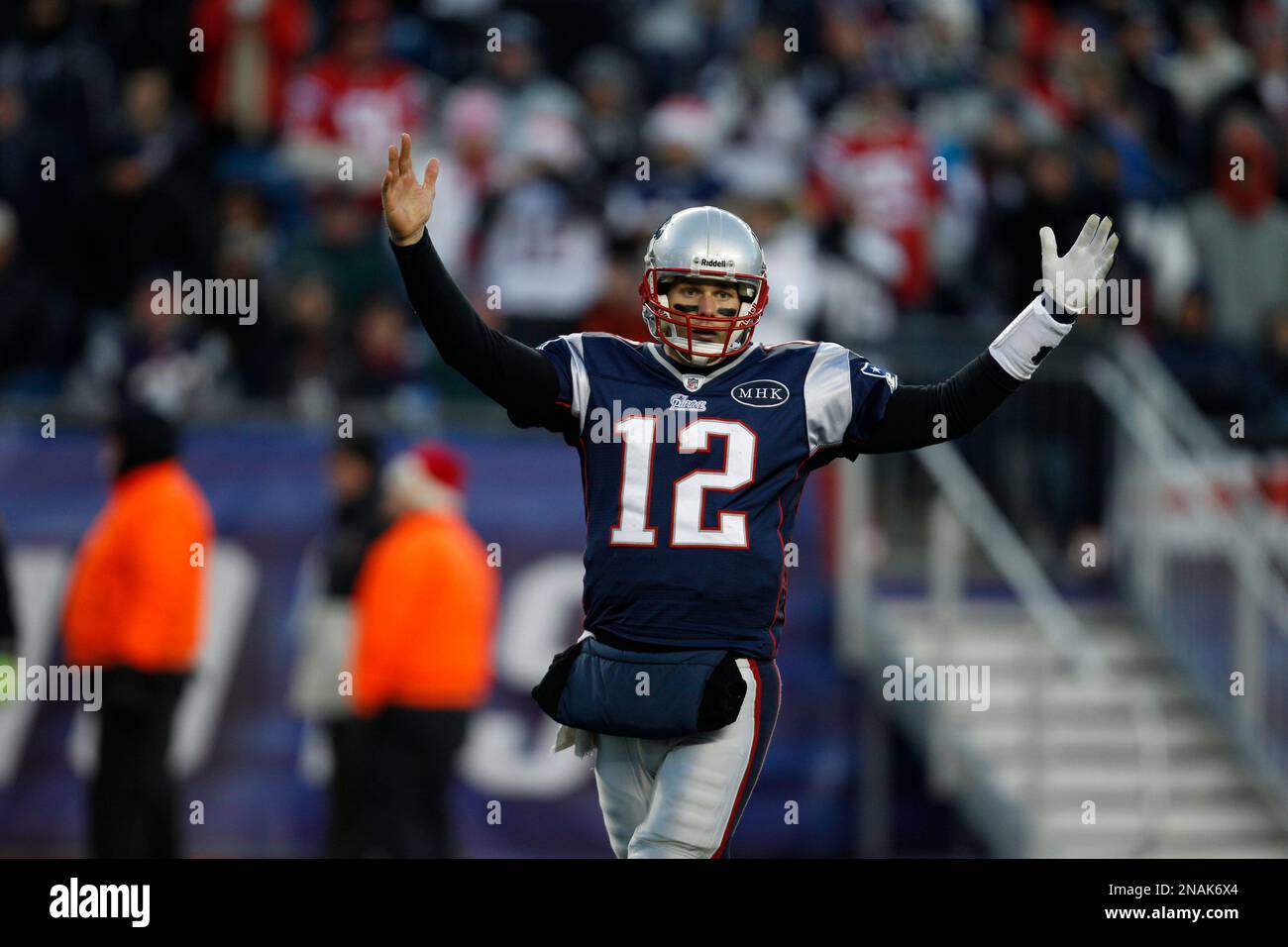 New England Patriots quarterback Tom Brady (12) in the second half of ...