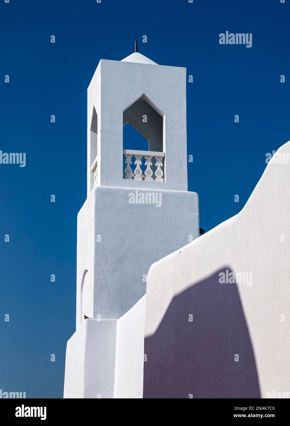 Mina District Mosque, Old Doha Port, Qatar Stock Photo - Alamy