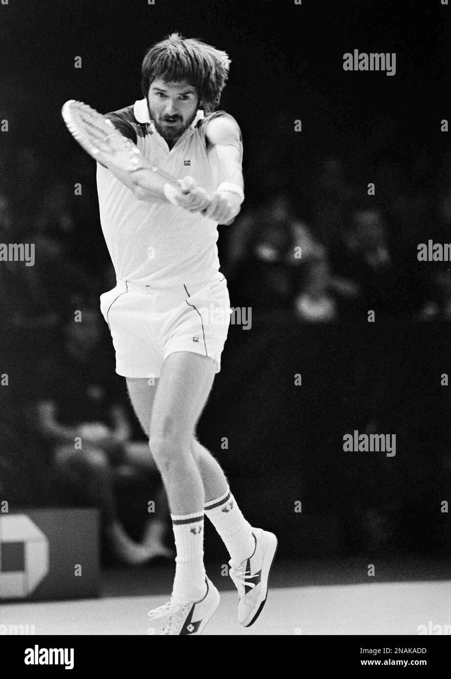 American Jimmy Connors, left, uses two hands against opponent Guillermo ...