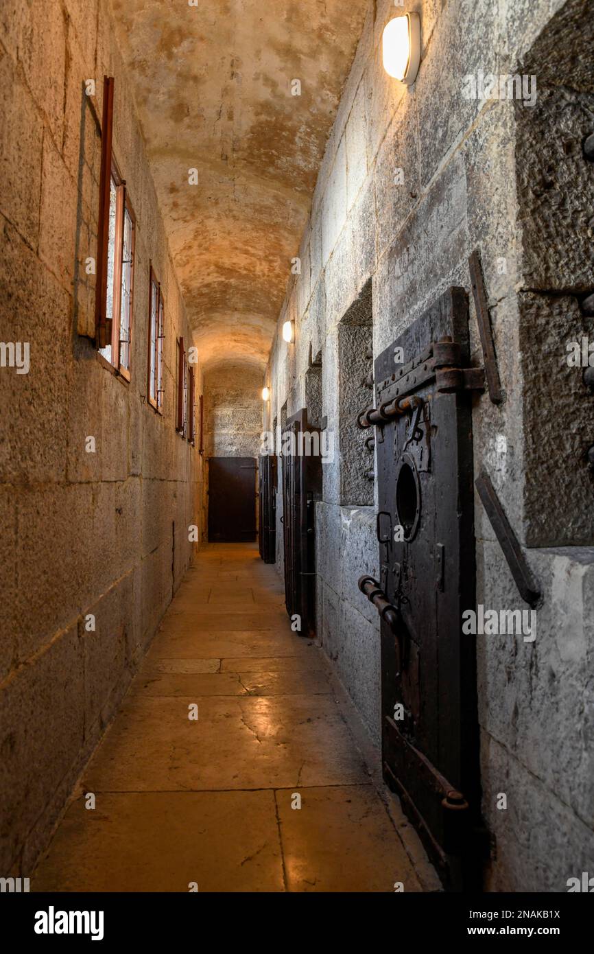 Doge's palace prison interior hi-res stock photography and images - Alamy