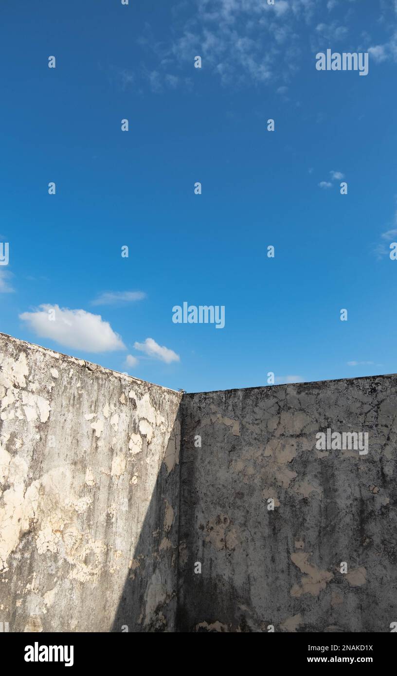 the wind that the clouds follow Stock Photo - Alamy
