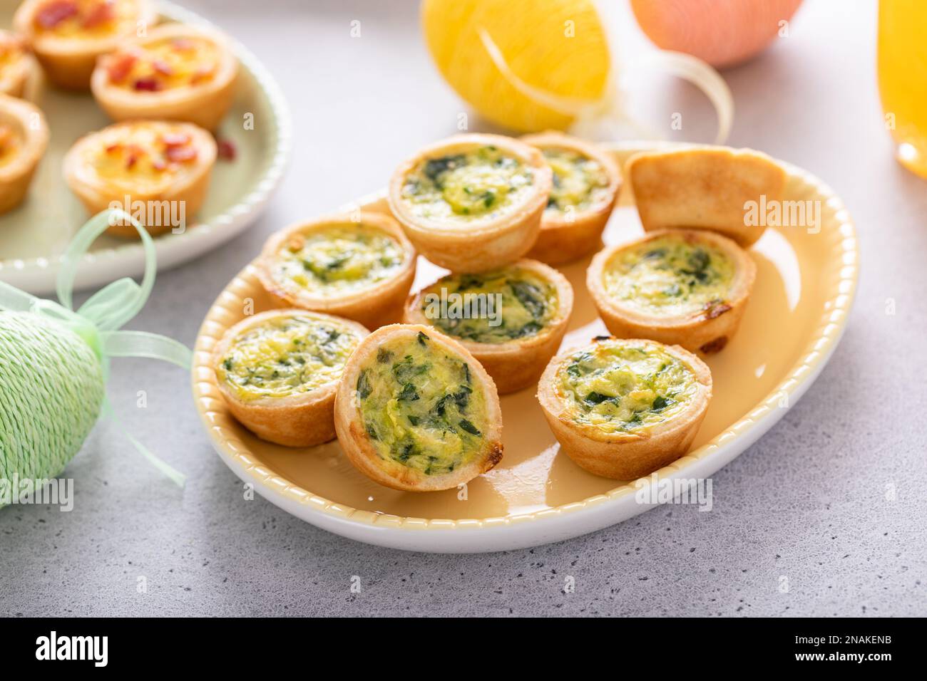 Mini quiches with spinach for Easter brunch, quiche florentine Stock ...