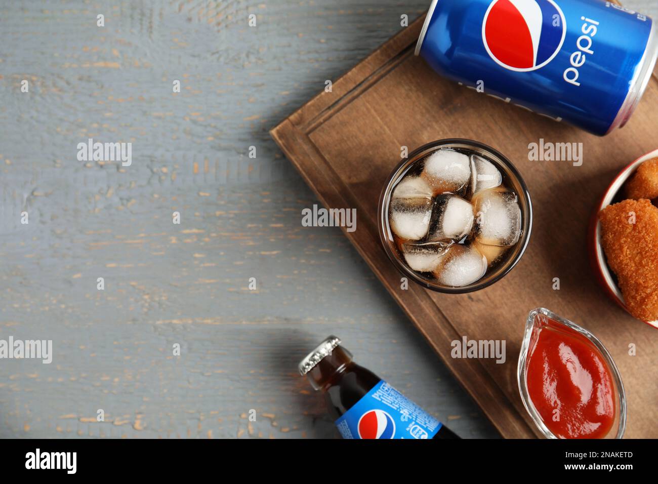 Pepsi drinks hi-res stock photography and images - Alamy