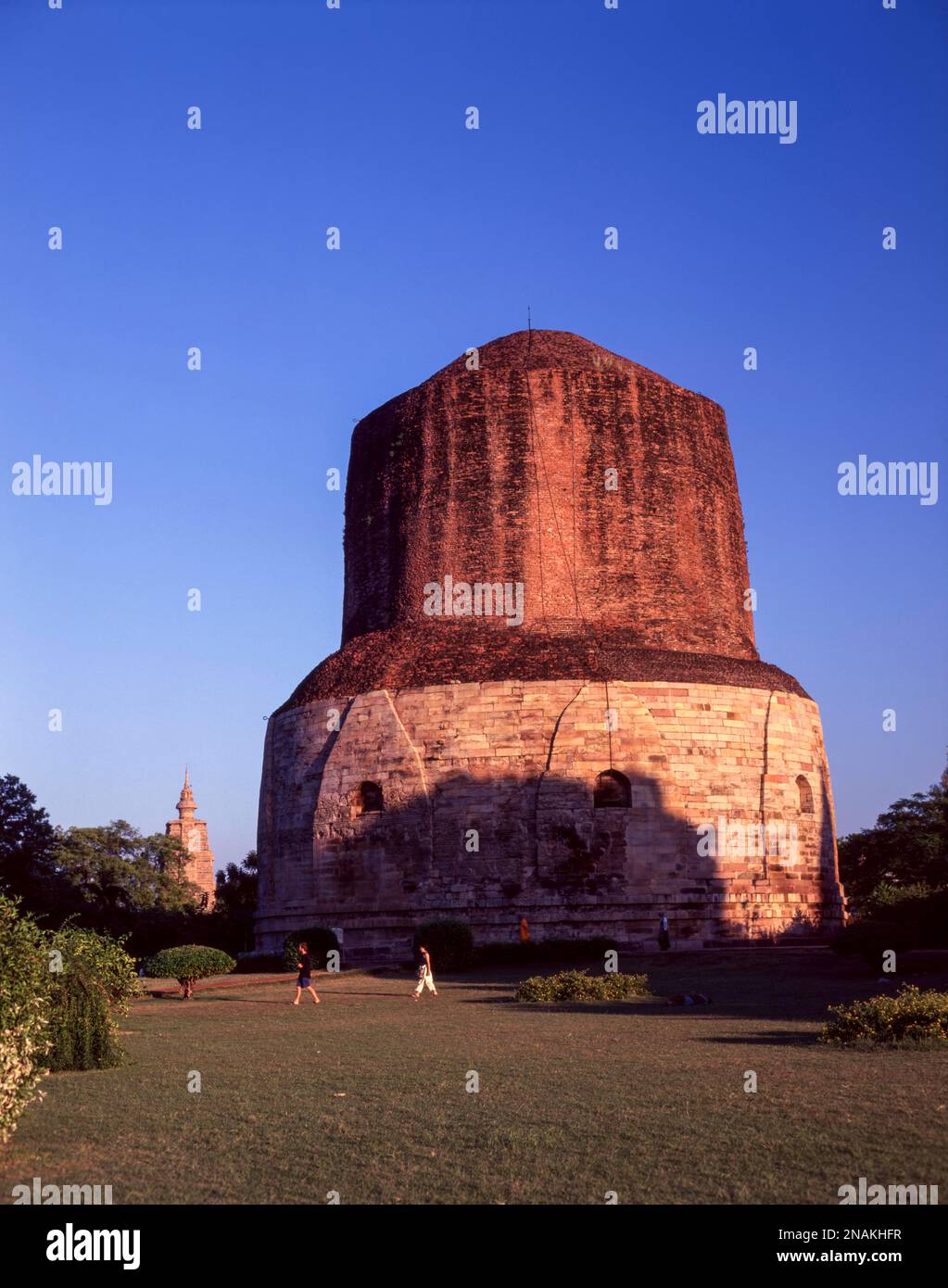 First sermon of the buddha hi-res stock photography and images - Alamy