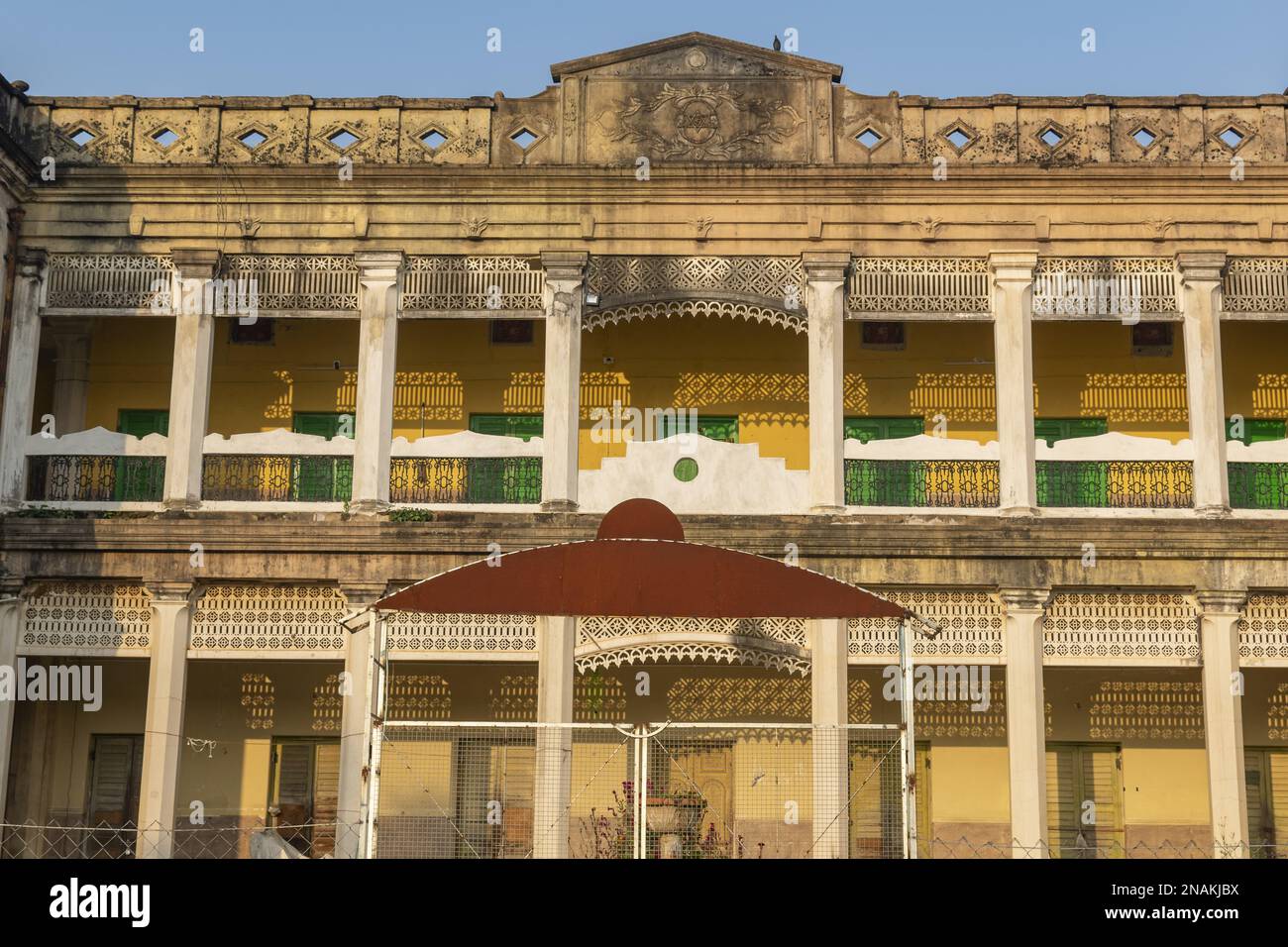 Rajbari hi-res stock photography and images - Alamy