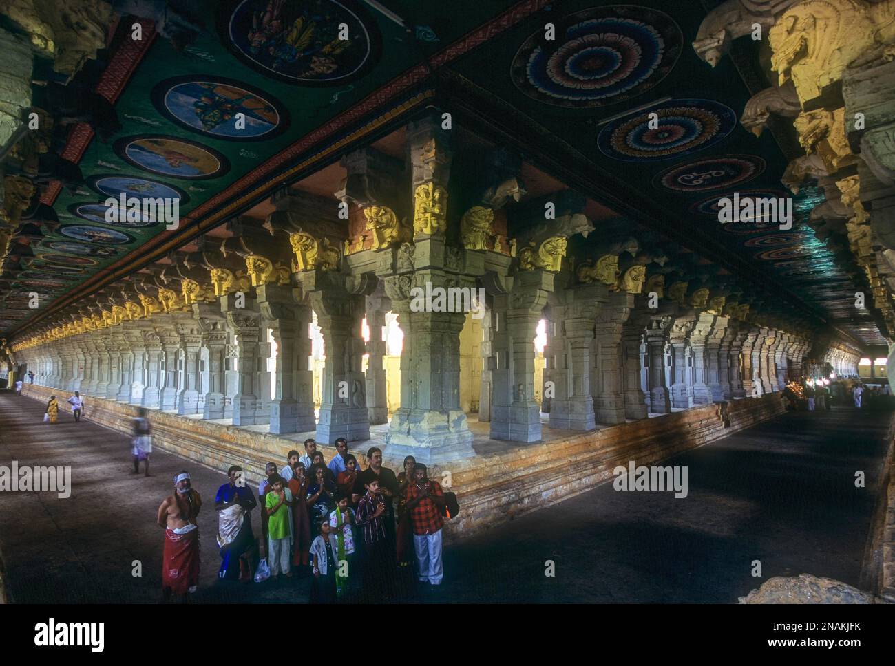 Temple Corridor longest in Asia Ramanathaswamy temple in the middle of ...