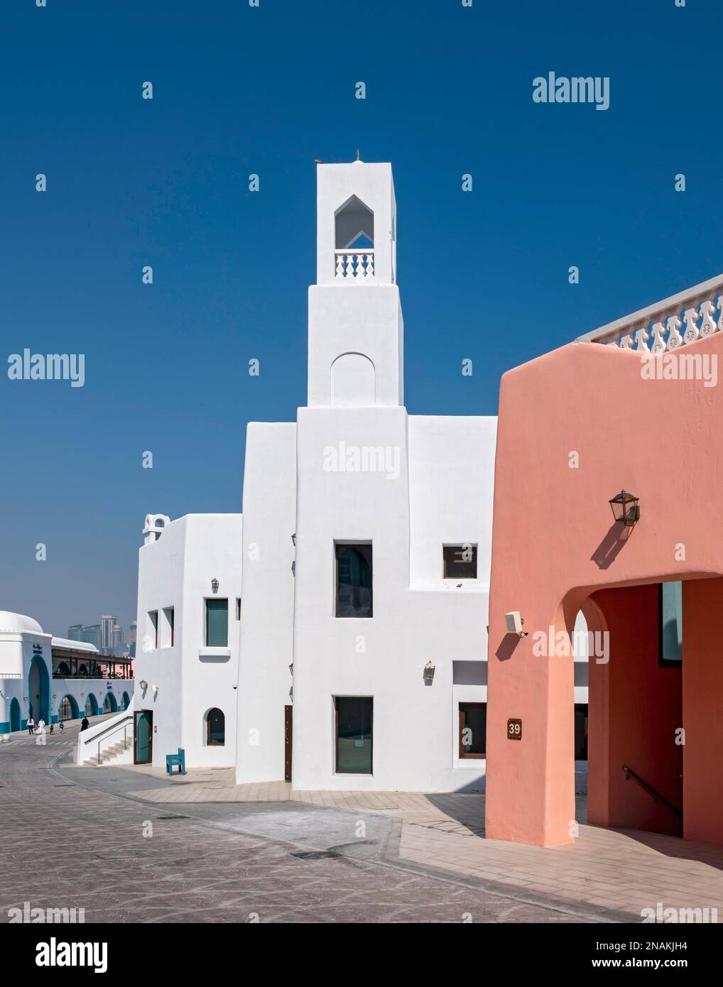 Mina District Mosque, Old Doha Port, Qatar Stock Photo - Alamy