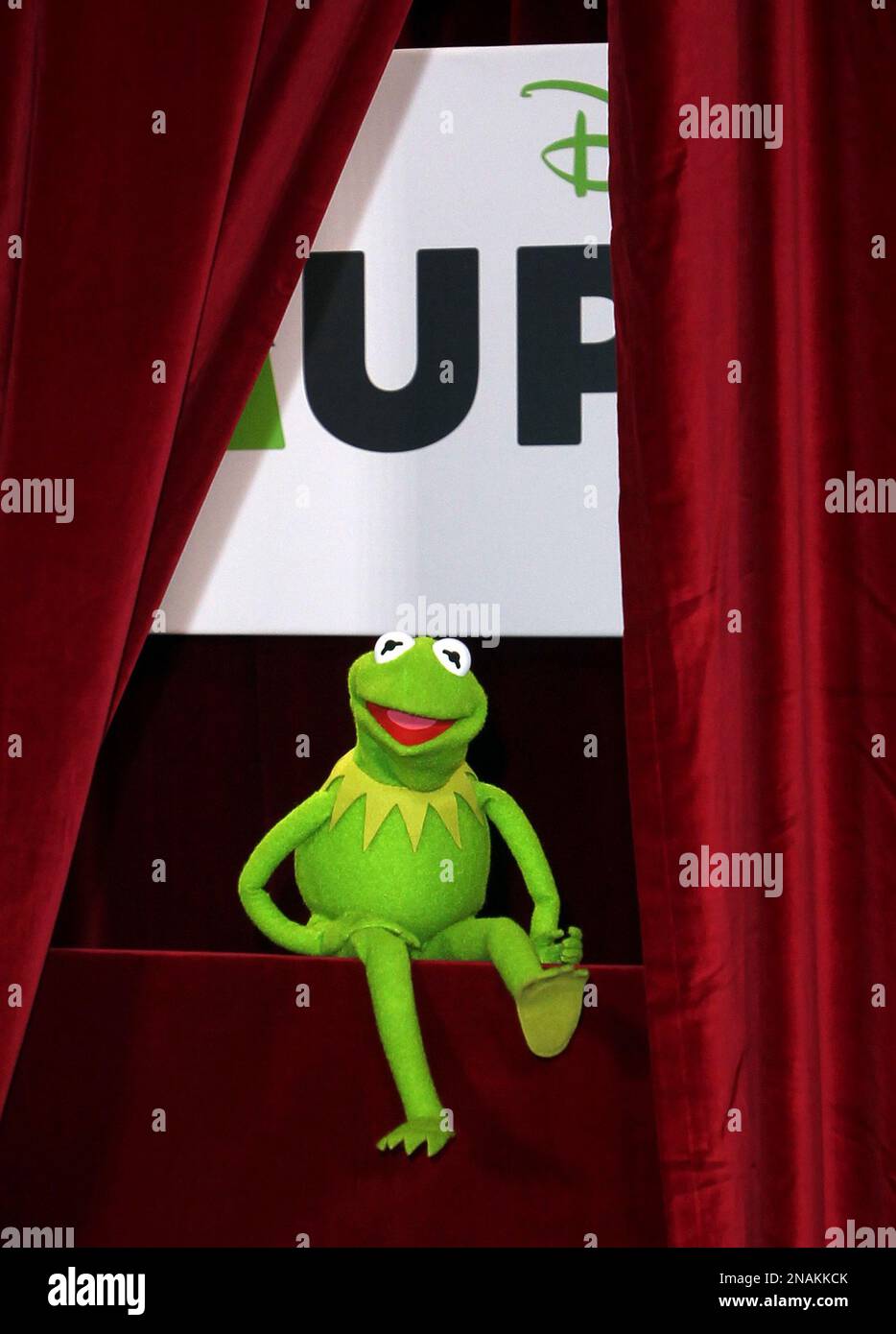 Kermit the frog entertains audience during the premier of the Muppet ...