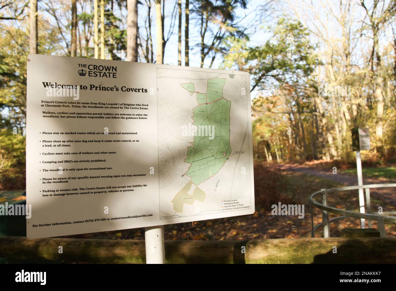 Welcome to princes coverts sign hi-res stock photography and images - Alamy