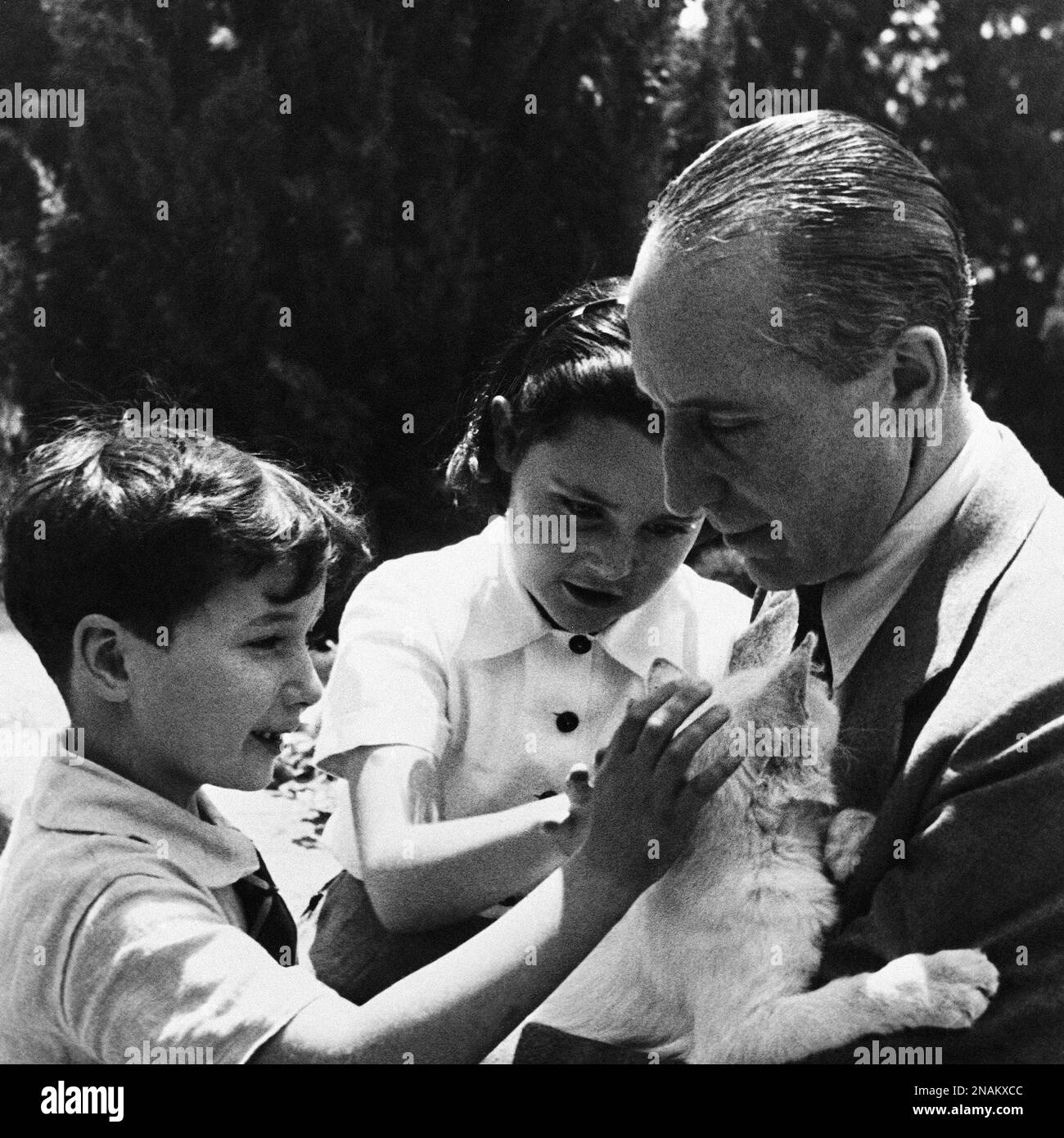 The two children of the Marquis Giorgio de Cuevas, whose wife, Margaret ...