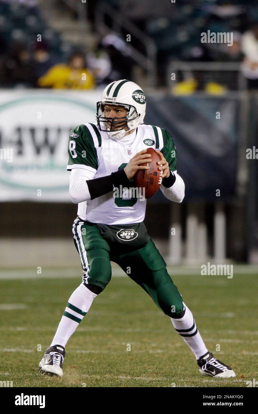 New York Jets' Mark Brunell during an NFL football game against the ...