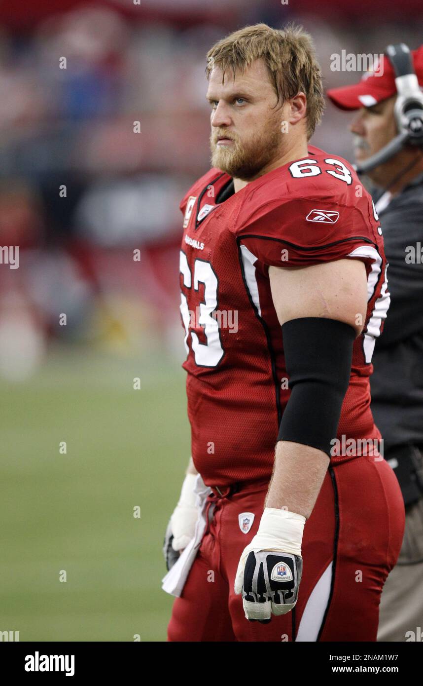 Arizona Cardinals center Lyle Sendlein (63) watches from the sideliens ...