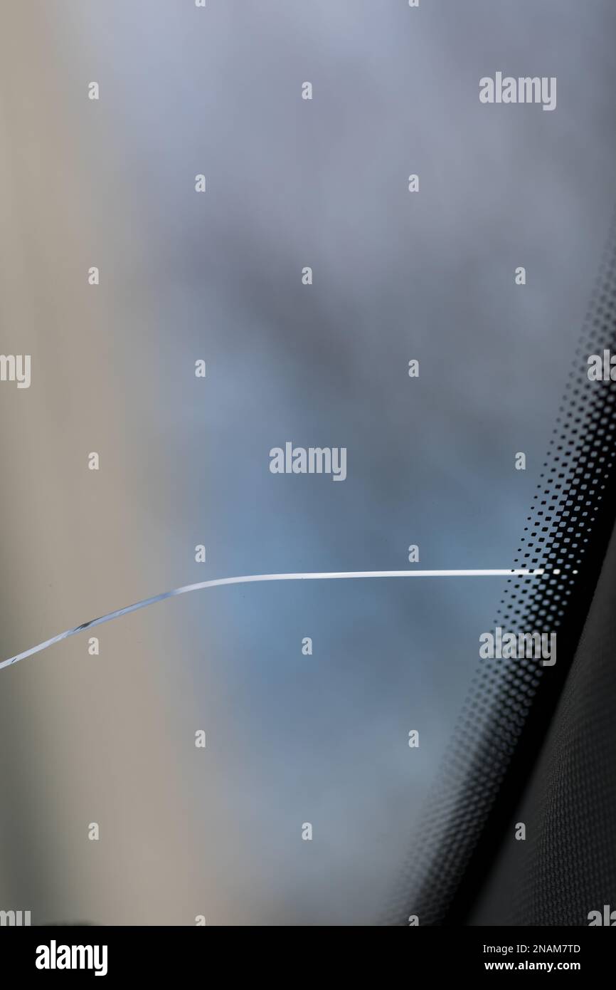 Cracked car glass texture hi-res stock photography and images - Alamy