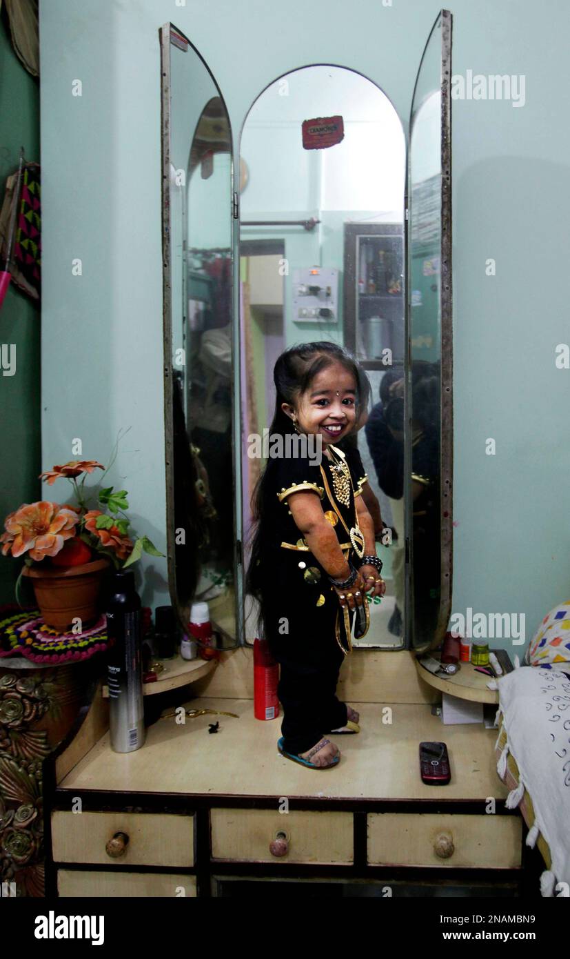 Shortest Indian Girl In The World