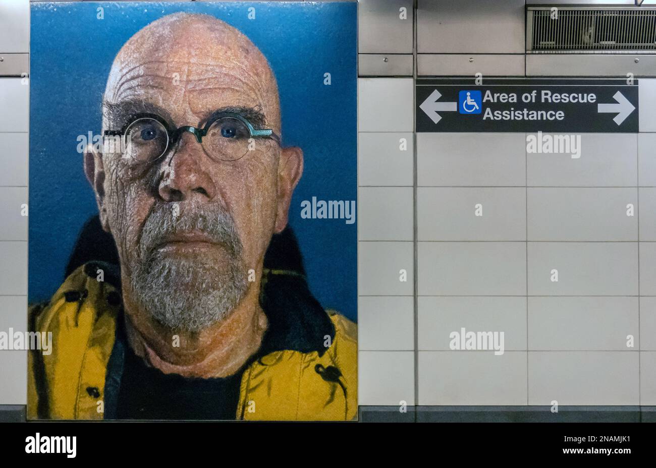 Normal tiles mosaic hi-res stock photography and images - Alamy