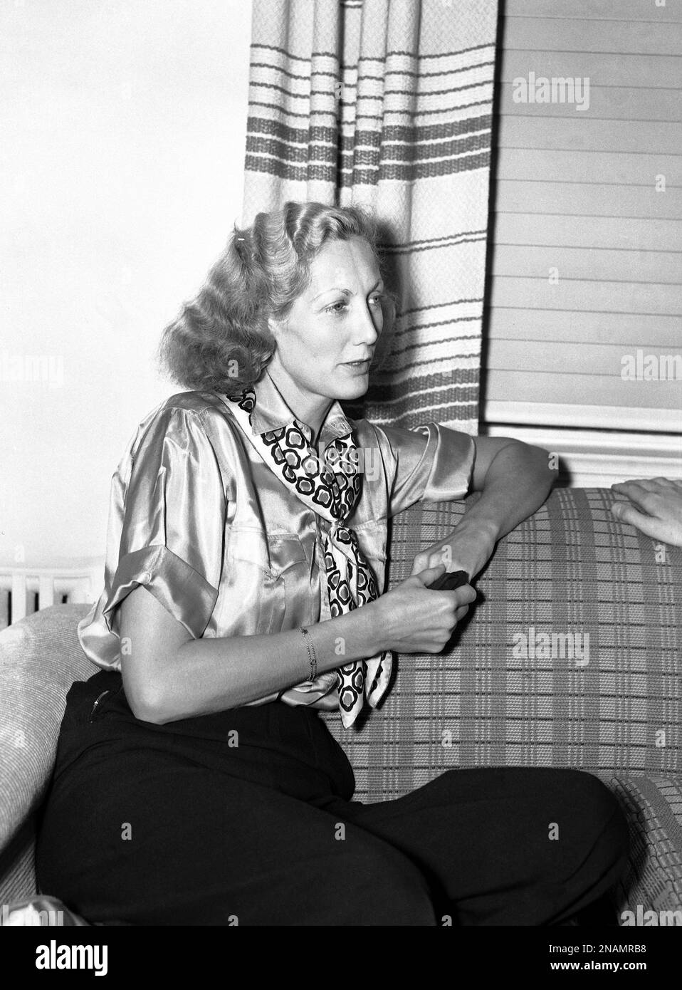 Beryl Markham, first woman to fly the Atlantic solo from east to west ...