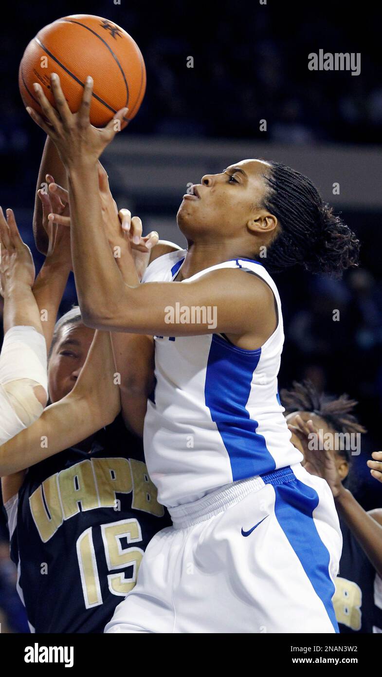 Kentucky's Bria Goss, right, is fouled by Arkansas-Pine Bluff's Makayla ...