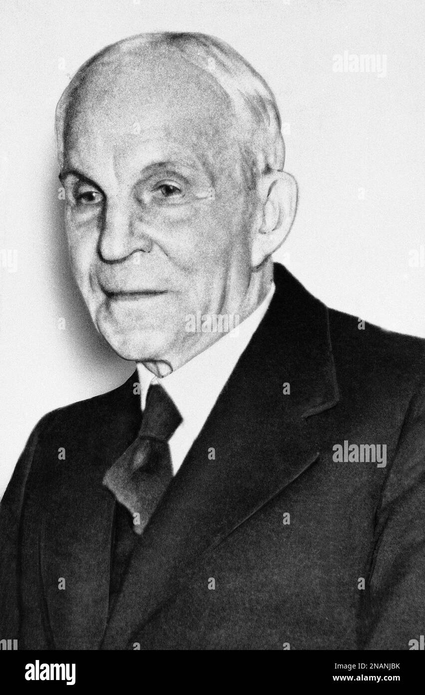 Henry Ford as he appeared at a banquet honoring Ford Motor Company ...