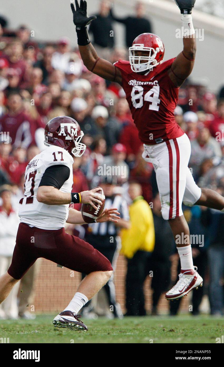 FILE - In this Nov. 5, 2011, file photo, Texas A&M quarterback Ryan ...
