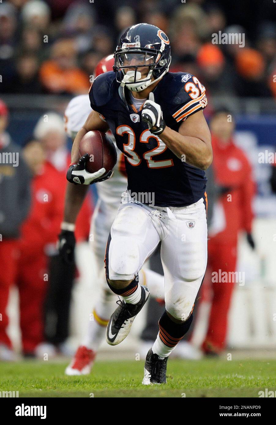 FILE - In this Dec. 4, 2011 file photo, Chicago Bears running back ...