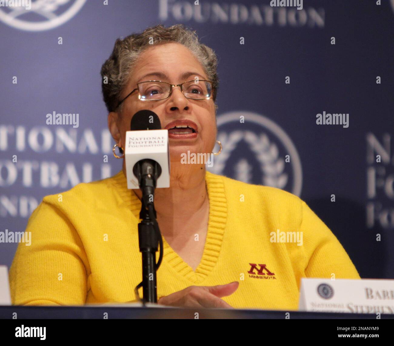 Barbara Stephens Foster, sister of former Minnesota quarterback Sandy ...