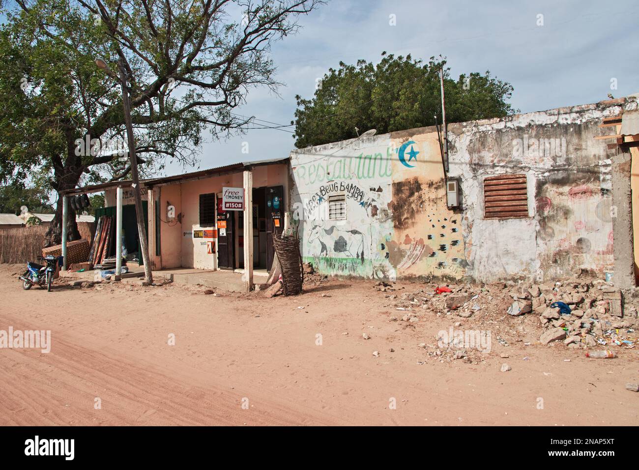 Senegal rural road hi-res stock photography and images - Alamy