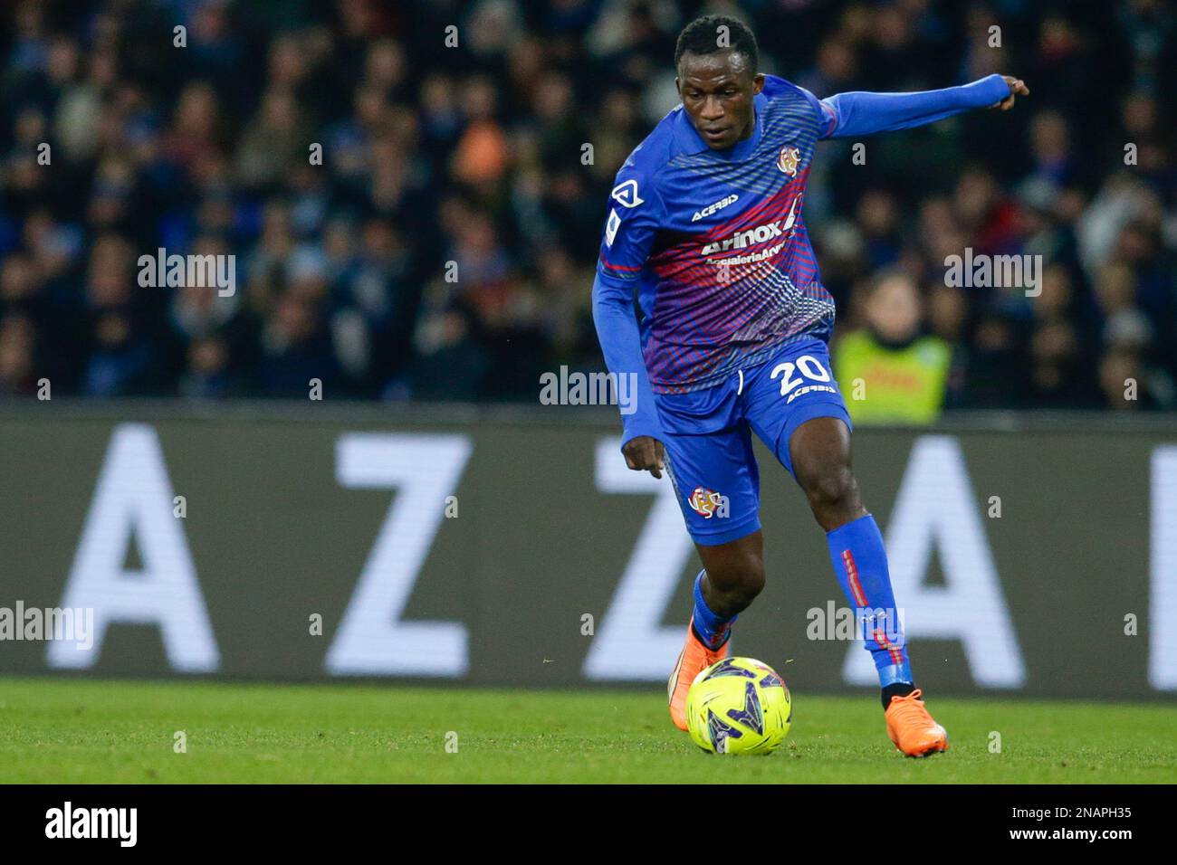CremoneseÕs Ghanaian forward Felix Afena-Gyan controls the ball during ...