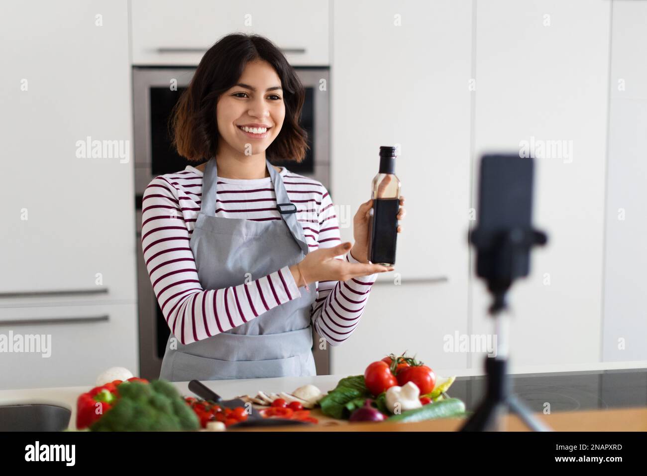 Beautiful young brunette woman shooting hi-res stock photography and images - Alamy