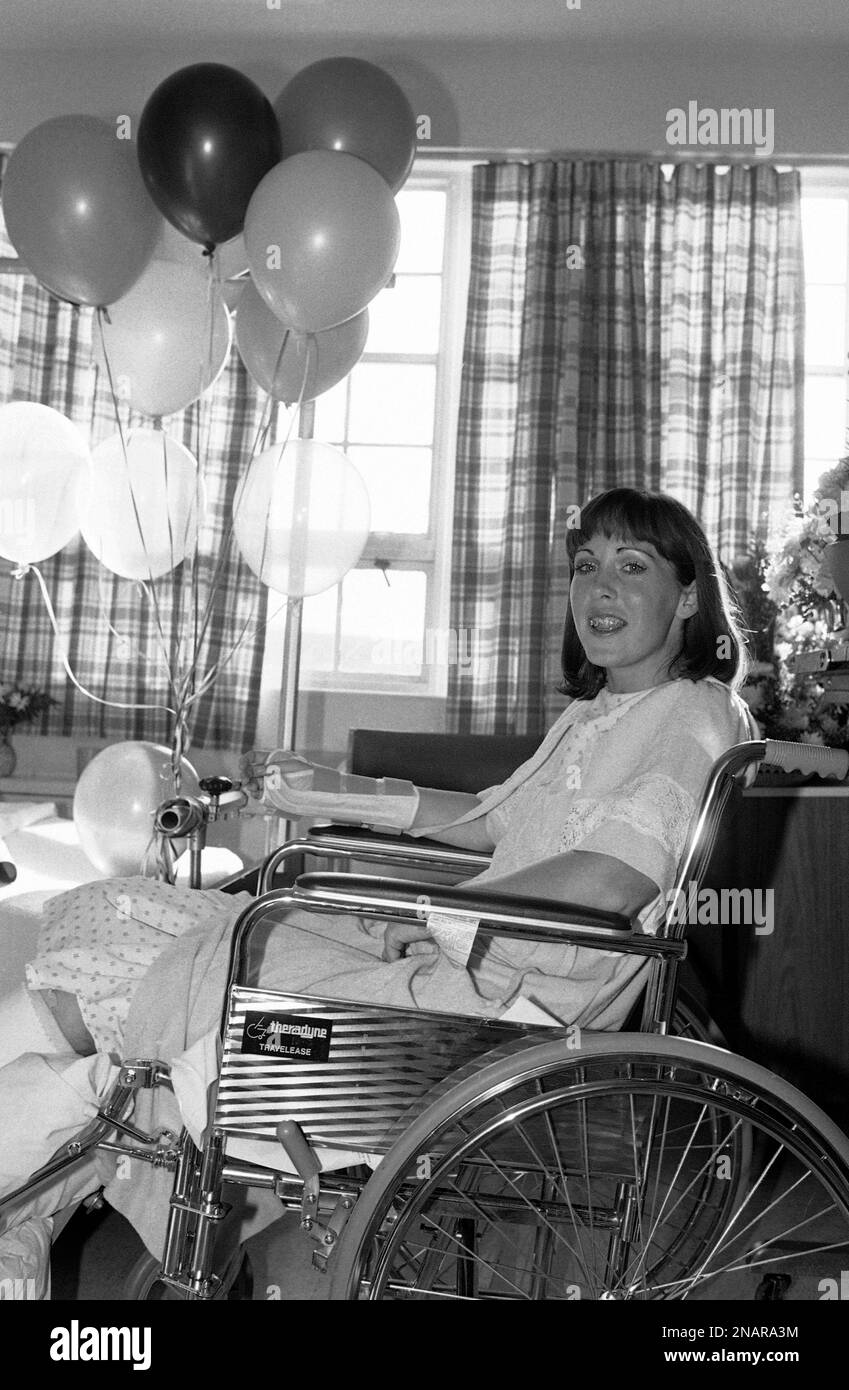 Kelly Duncan, 23, a flight attendant on the Air Florida jet that ...