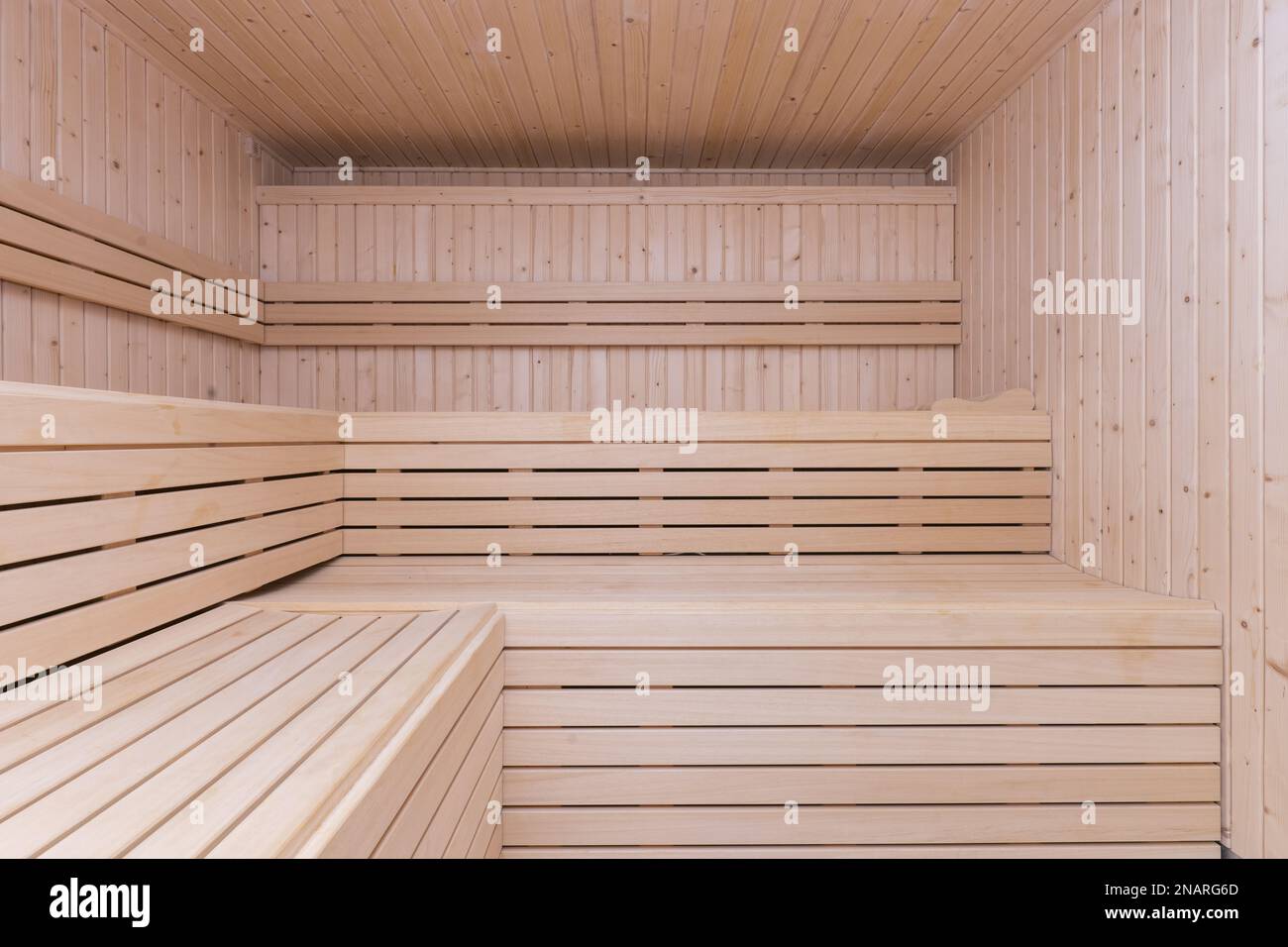 A Finnish sauna with two heights to spend a good and sweaty relaxing ...