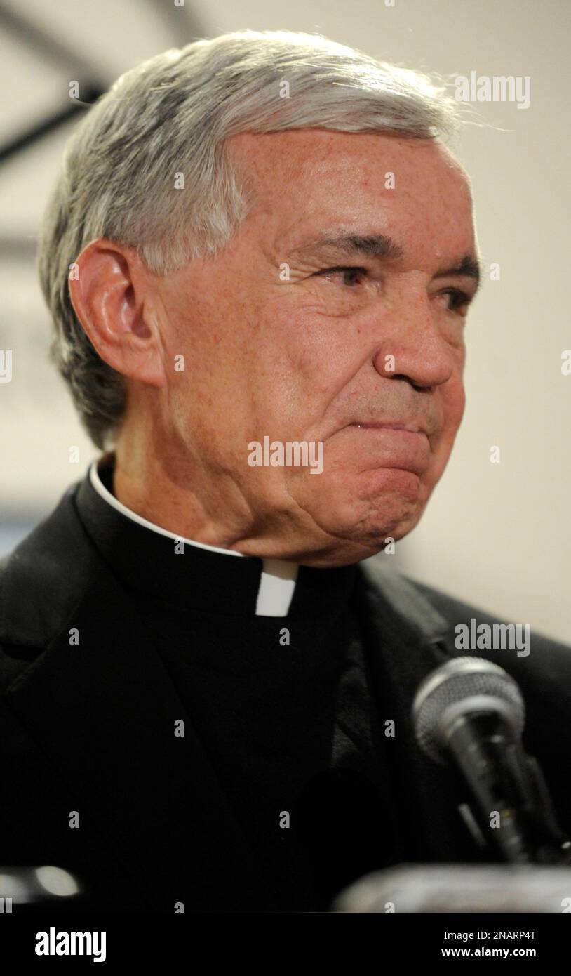 Father Jack Wall speaks about former Chicago first lady Maggie Daley ...