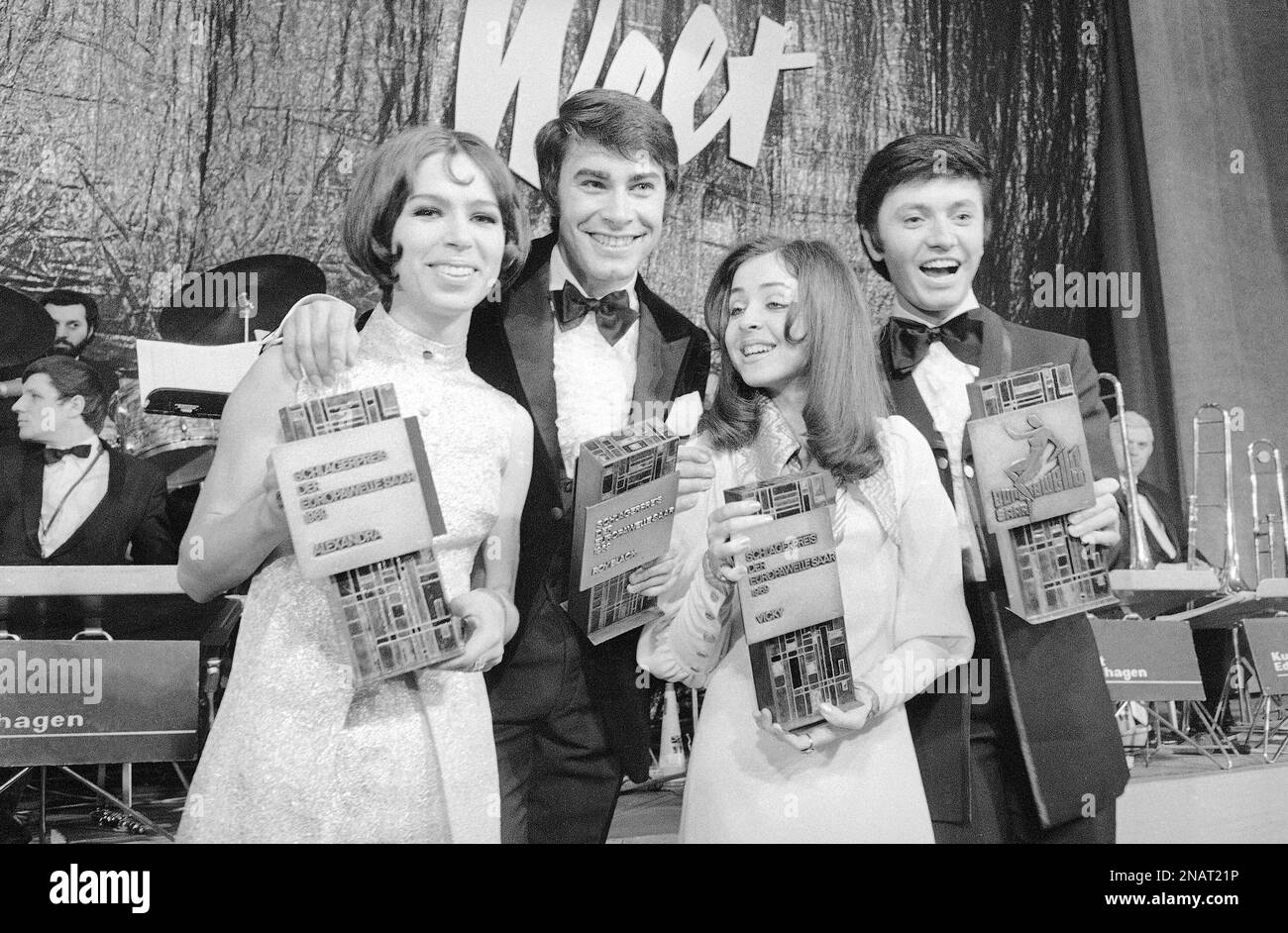 German pop singers from left to right: Alexandra, Roy Black, Vicky ...