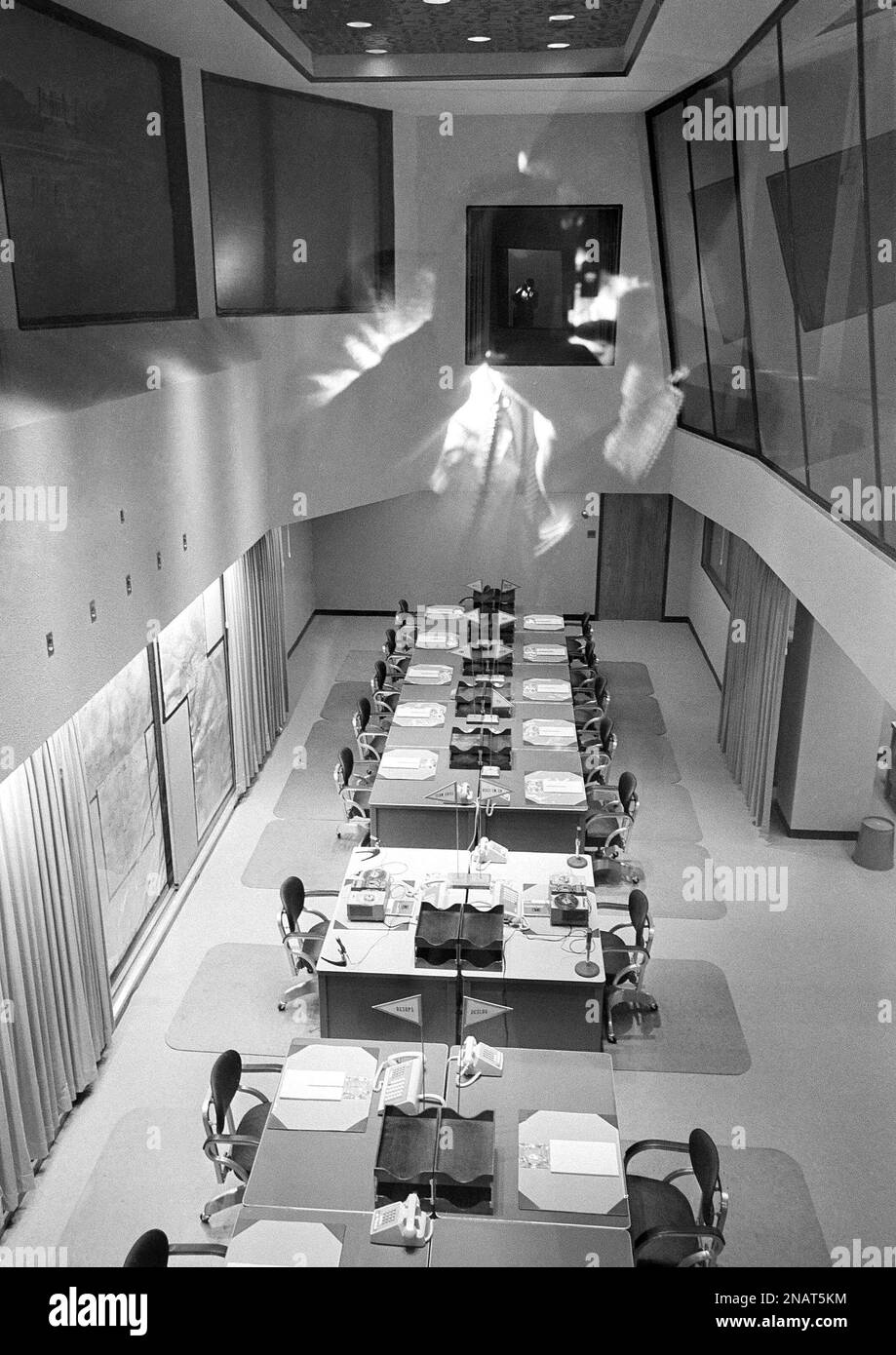 Interior of the army’s top-secret Pentagon command center in Arlington ...