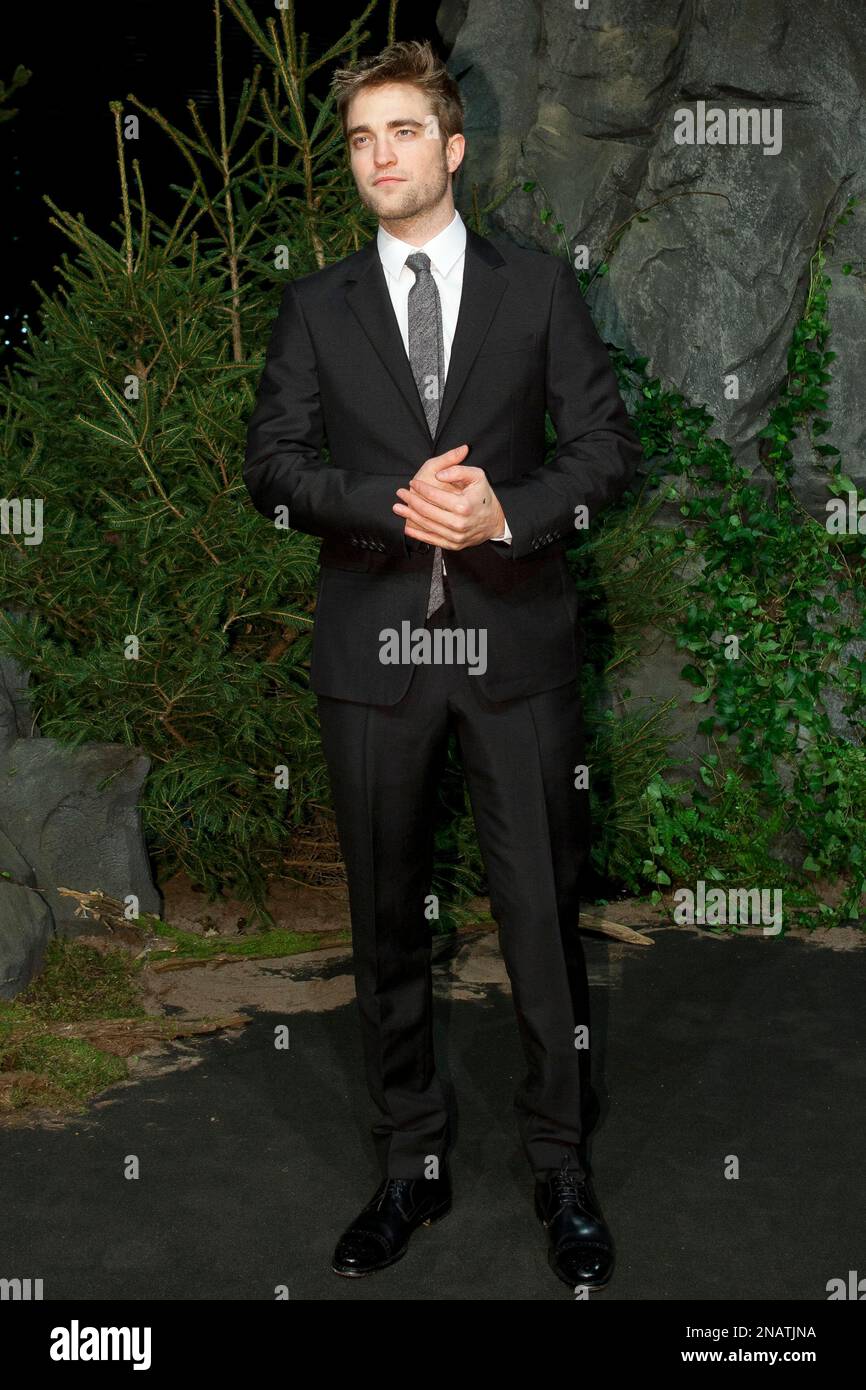 British actor Robert Pattinson arrives at a film premiere of 'Twilight ...