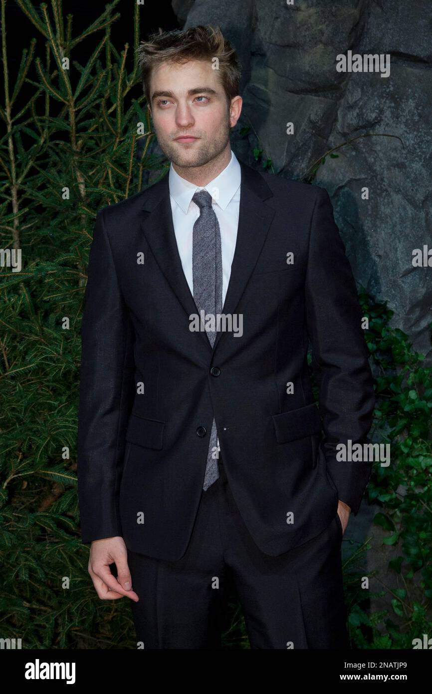 British actor Robert Pattinson arrives at a film premiere of 'Twilight ...