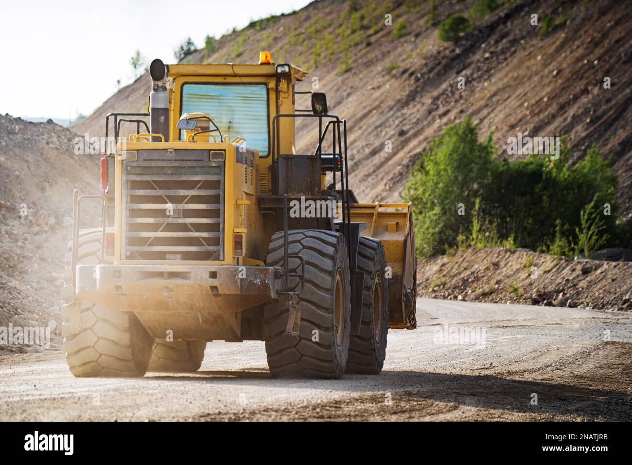 Large front bucket loader truck mine hi-res stock photography and ...