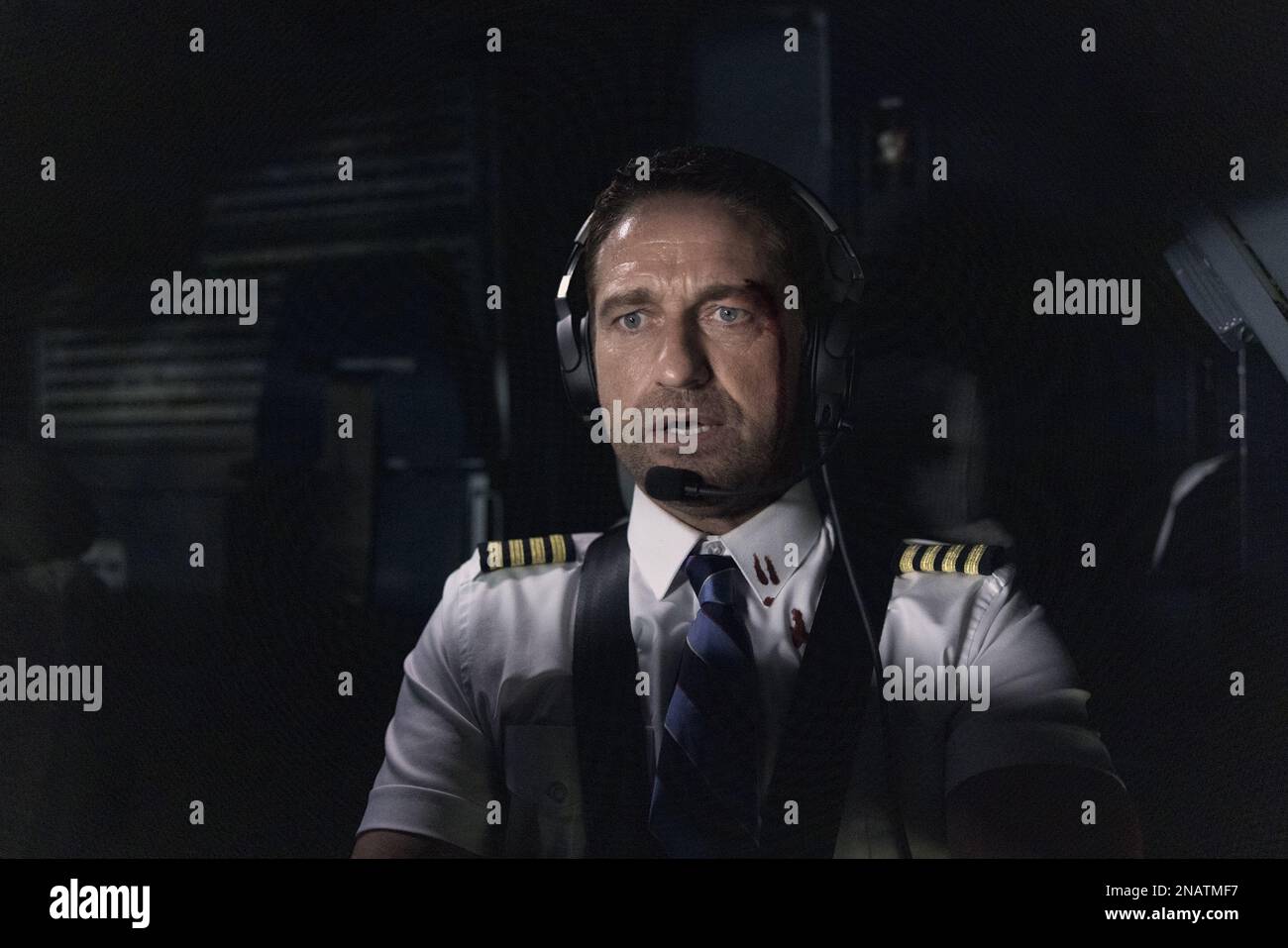 Plane Gerard Butler Stock Photo - Alamy