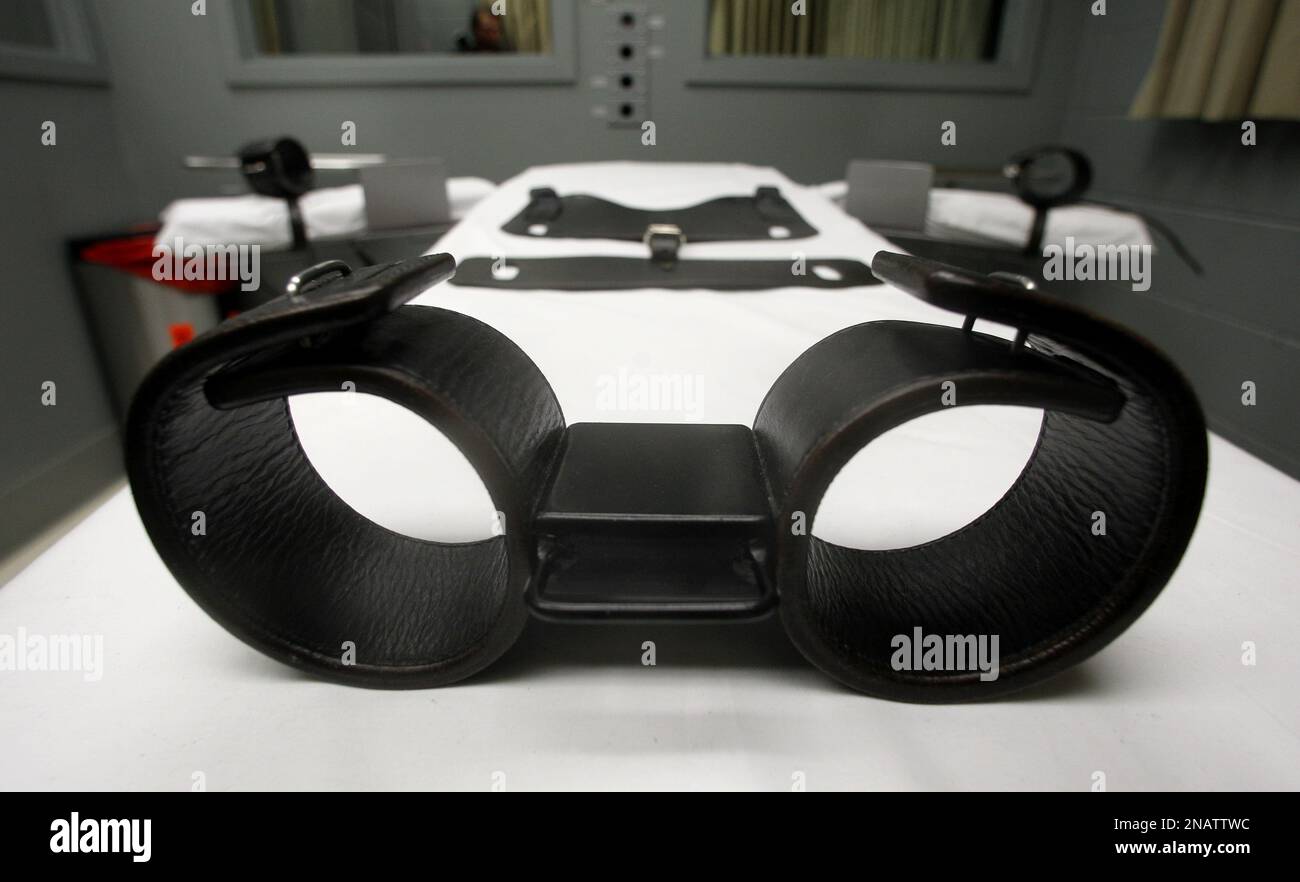 The leg tie downs are shown on the gurney in the execution room Friday ...