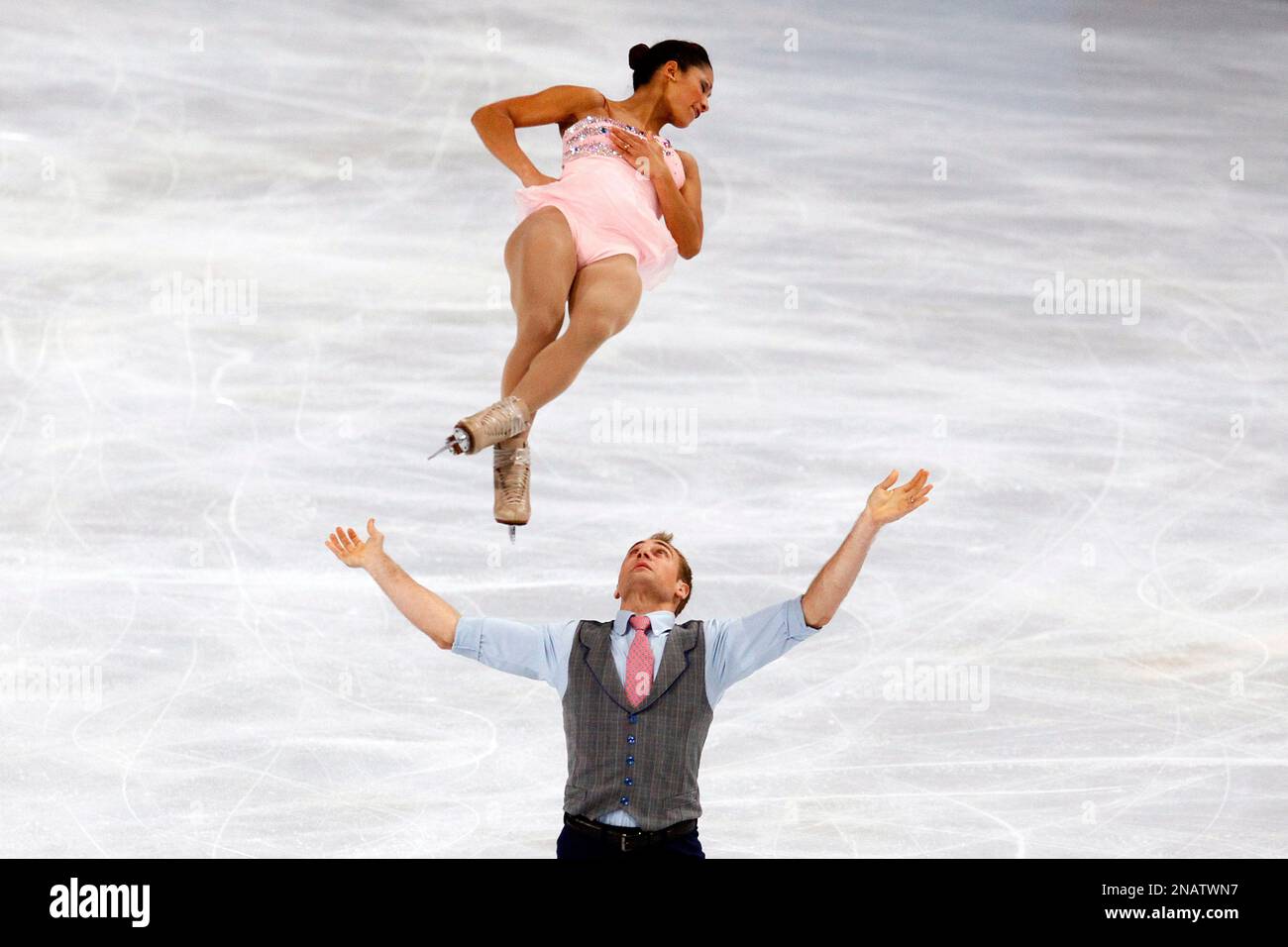 Amanda Evora and Mark Ladwig of the U.S. perform their Pairs short ...