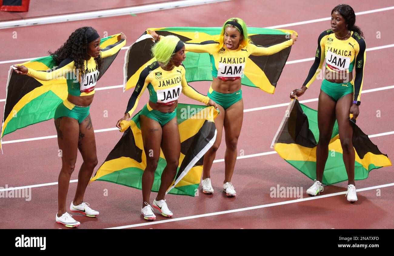 AUG 06, 2021 - Tokyo, Japan: Briana Williams, Elaine Thompson-Herah ...