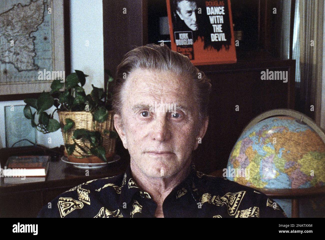 Actor Kirk Douglas shown in October 1990. (AP Photo Stock Photo - Alamy