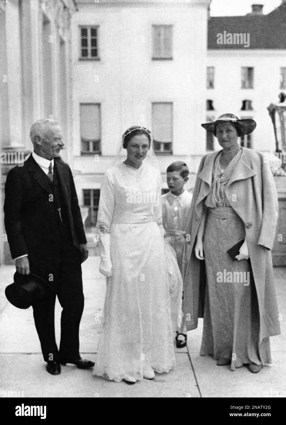 The wedding of Princess Maria, 22-year-old daughter of Prince Franz of ...